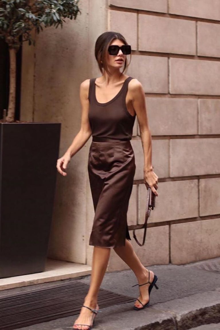 Shades Of Deep Brown And Chic Nonchalance - Outfitting Ideas